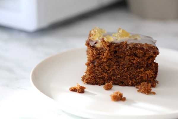Black Treacle and Ginger Spiced Cake Recipe | xameliax